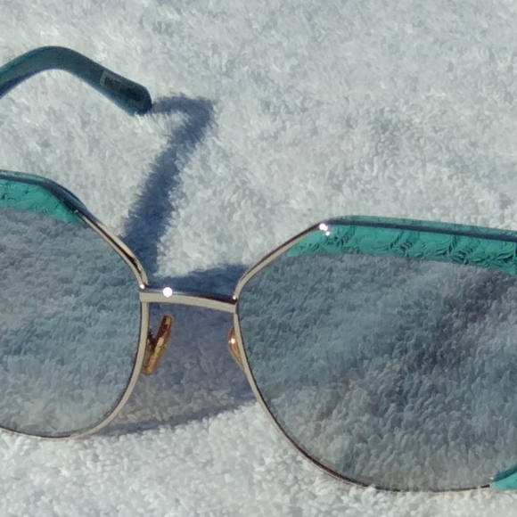 FUBU | Accessories | Fubu Frames Fifth Ave Sunglasses Turquoisegold ...